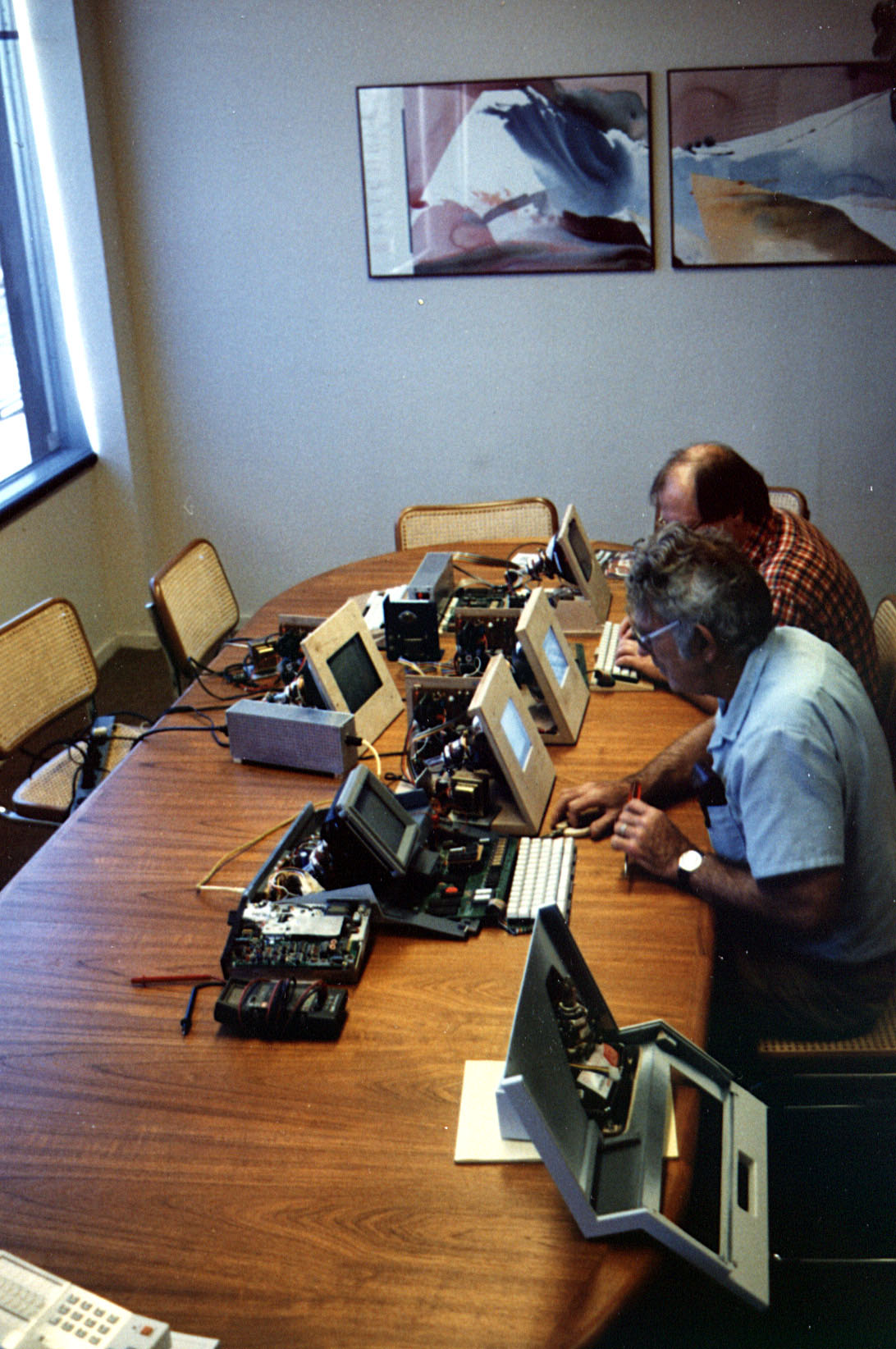 DigiBarn Friends: Jef Raskin's team designing the Canon Cat (1985)