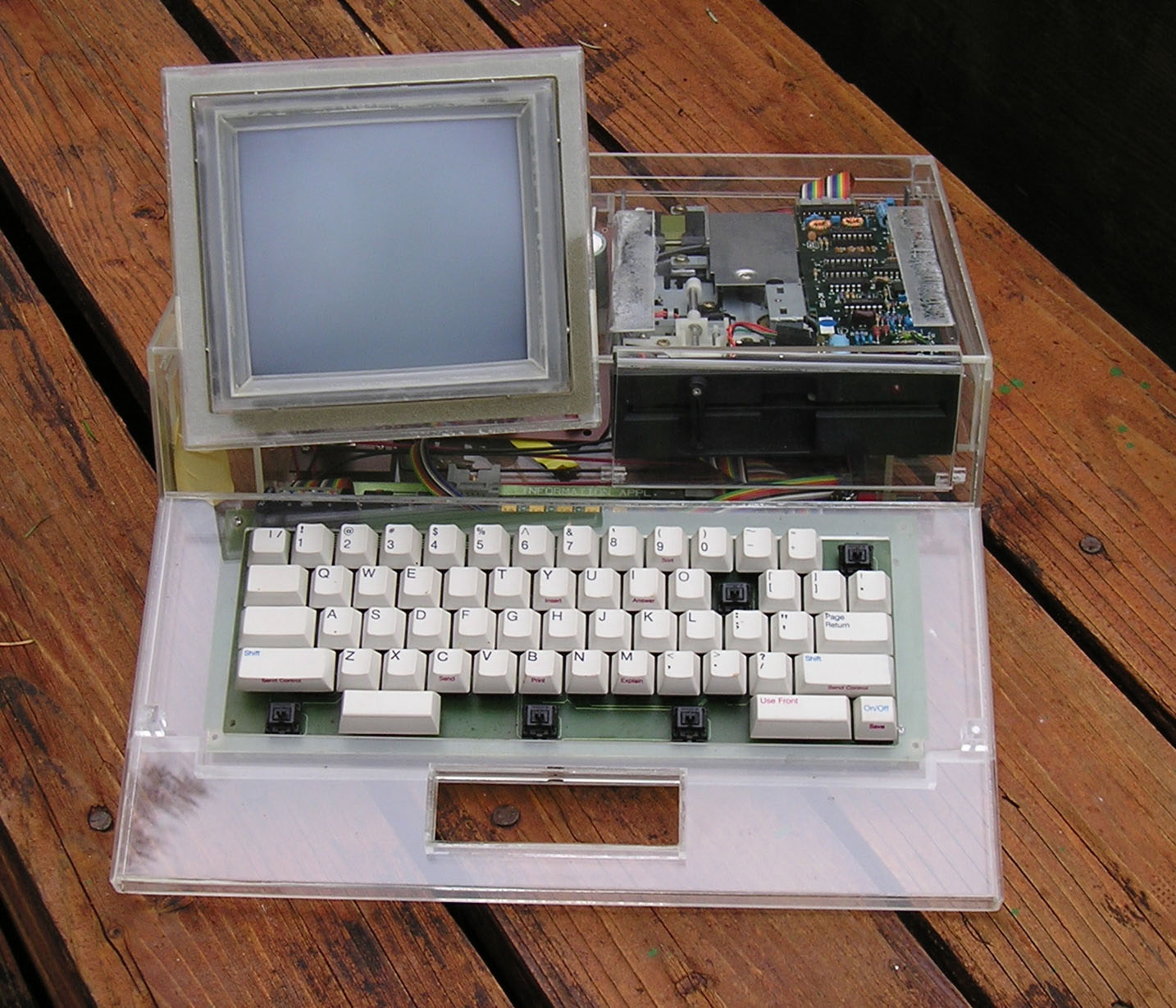 DigiBarn Friends: Jef Raskin's team & the Information Appliance Swyft ...