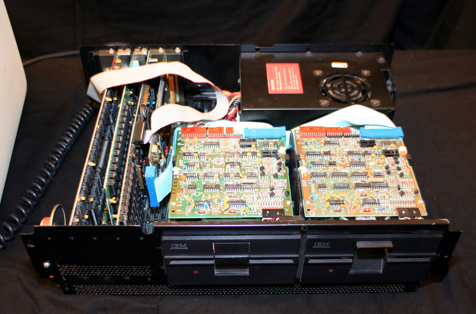 Digibarn Stories: Erik Klein's photo shoot of the IBM PC and original ...